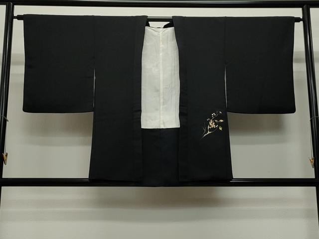 平和屋着物＃羽織　手描き　枝花文　黒地　金銀彩　正絹　逸品　CAAT5837id