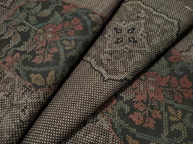 平和屋着物●本場大島紬　9マルキ　吉祥花文　正絹　逸品　未使用　CAAU1977yc