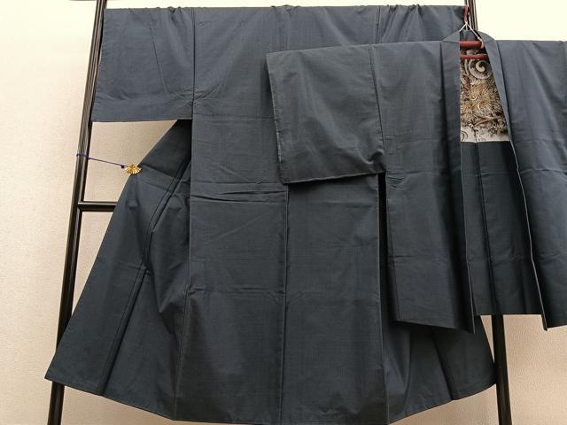 平和屋着物●男性　本場大島紬　アンサンブル　80亀甲　総詰め　長羽織　羽裏：龍　正絹　逸品　BAAU4646gt