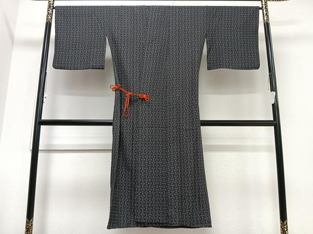 平和屋着物▽道中着　単衣　亀甲花文　ロング丈　正絹　逸品　CAAV5647id