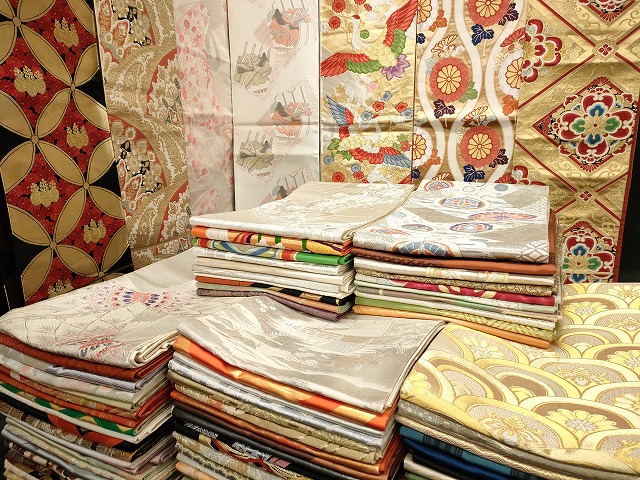 平和屋本店■袋帯 西陣 まとめて100点 鳳凰 向い鶴 尾長鳥 人物 向い蝶 風景 花柄 七宝 宝相華 佐賀錦 金銀糸 未使用品有 全て正絹 se3485