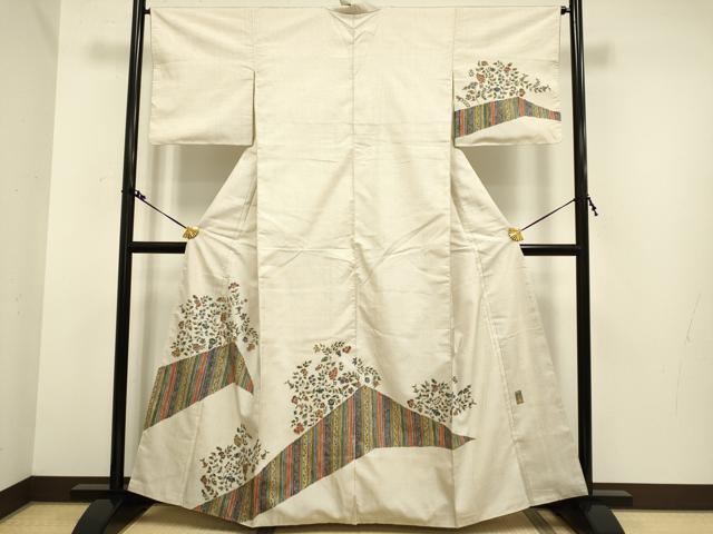 平和屋着物●本場大島紬　訪問着　白大島　作家物　更紗花文　正絹　逸品　DAAV3465du