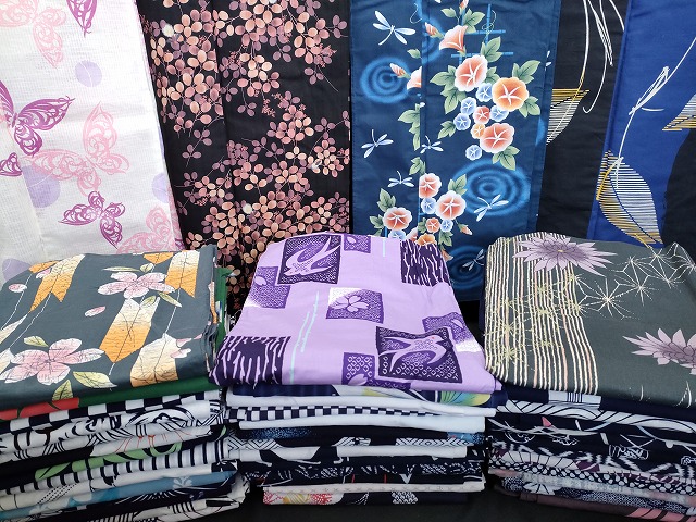 平和屋本店■浴衣 まとめて 45点 燕 蝶 蜻蛉 花柄 朝顔 こむさでもーど など 着用可能多数 未使用品あり ppp2683