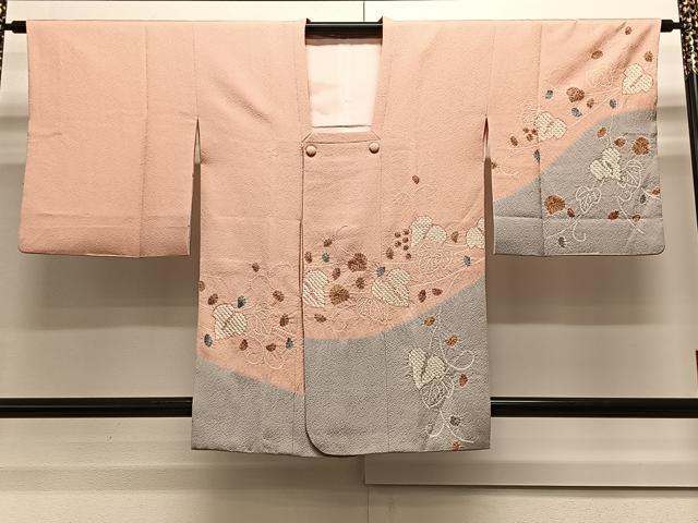 平和屋着物＃道行コート　葡萄蔦の葉文　金彩　正絹　逸品　CAAX7873ua