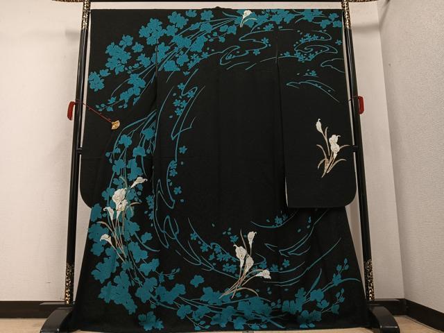 平和屋着物●豪華振袖　枝花文　黒地　金彩　金通し地　正絹　逸品　AABB5084ph