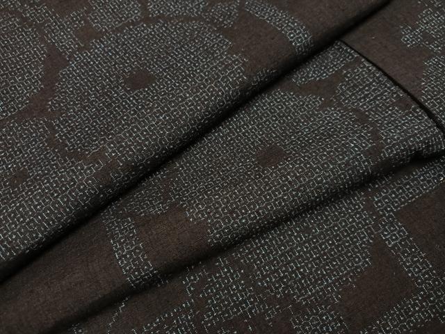 平和屋着物●本場結城紬　重要無形文化財　80亀甲　枝花文　正絹　逸品　AABB5114ph