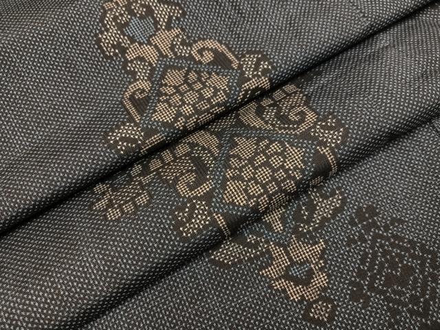 平和屋着物●本場大島紬　一元絣　西洋唐草文　正絹　逸品　AABB5122ph