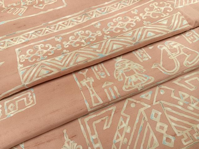 平和屋着物●石川県指定無形文化財　牛首紬　白山工房　手織り　古代人物壁画文　正絹　逸品　AABB5128ph