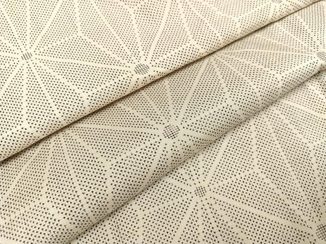 平和屋着物●本場大島紬　白大島　一元7マルキ　麻の葉文様　正絹　逸品　AABB6270ph