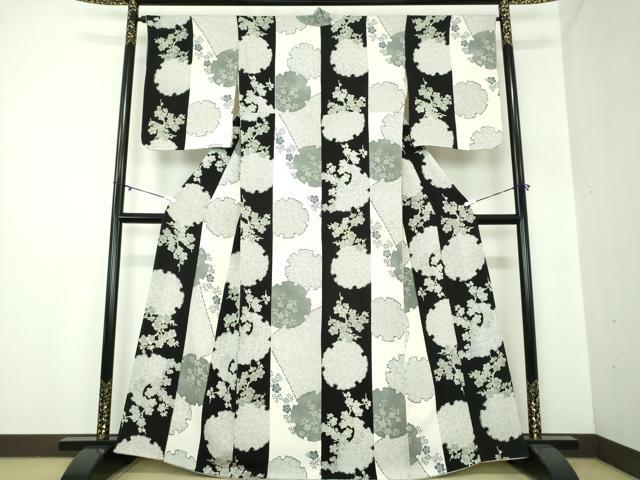 平和屋着物●上質な小紋　雪輪重ね　槍梅　正絹　逸品　DAAY1107ps