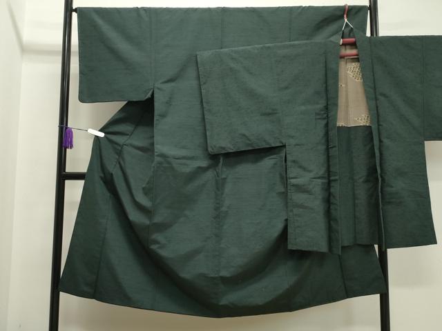 平和屋着物●男性　紬　アンサンブル　髭紬：羽織　霞文　黒緑色　正絹　逸品　未使用　CAAY8108gh