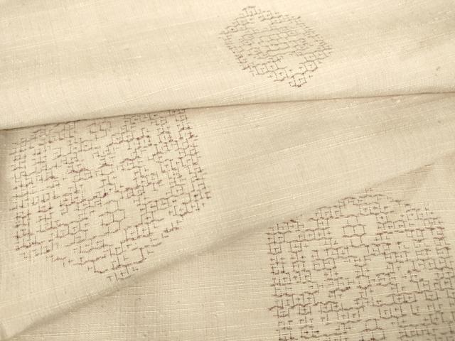 平和屋着物●結城紬　80亀甲　飛び亀甲柄　正絹　逸品　DAAX3799az