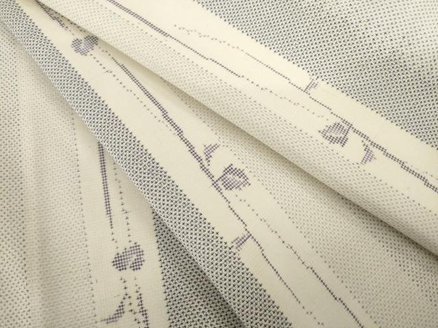 平和屋着物●本場大島紬　白大島　カタス7マルキ　蔦草間道　やまと誂製　正絹　逸品　AABD0887ck