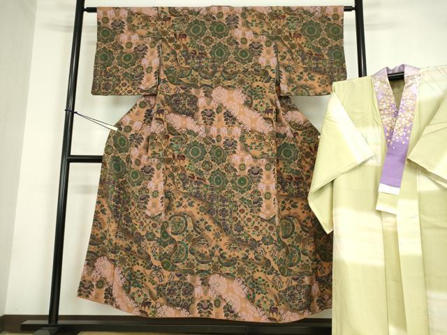 平和屋着物●華仙之作　小紋　奄美大島泥染色家　赤塚花穂　長襦袢（無双仕立て）セット　動物更紗文　正絹　逸品　DAAY9270az