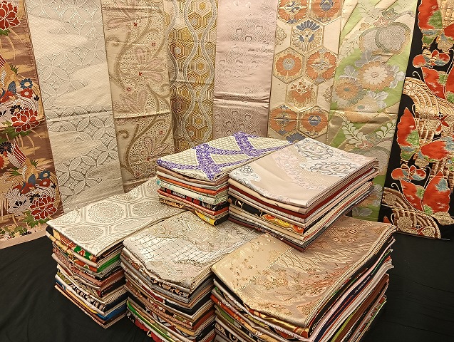 平和屋着物■袋帯 西陣 まとめて100点 鳳凰 向かい鶴 孔雀羽 蝶 風景 更紗 花柄 七宝 正倉院 佐賀錦 金銀糸 未使用品あり 全て正絹 mmm053