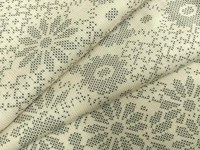 平和屋着物●本場大島紬　白大島　一元絣　花尽くし　正絹　逸品　AABE1942fy