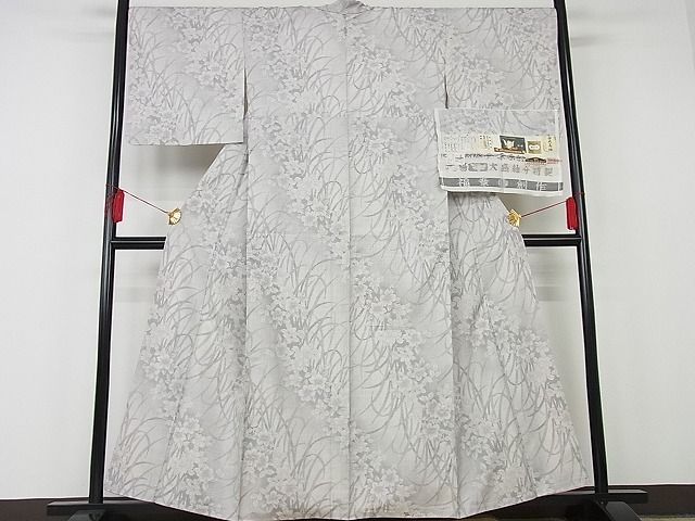 平和屋本店■極上 本場大島紬 白大島 桑原織物伝統工芸作家 二代目 桑原啓之介 花の道 着丈155cm裄丈68cm 未使用3kk1451