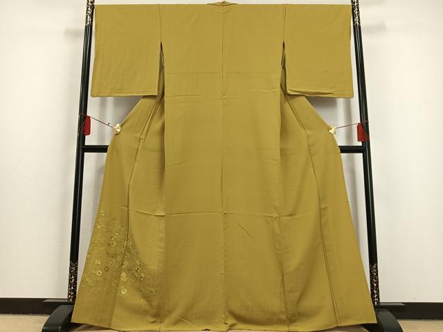 平和屋着物▽付下げ　単衣　中国三大刺繍　汕頭刺繍　スワトウ刺繍　草花文　芥子色　やまと誂製　正絹　逸品　AAAS1450oa