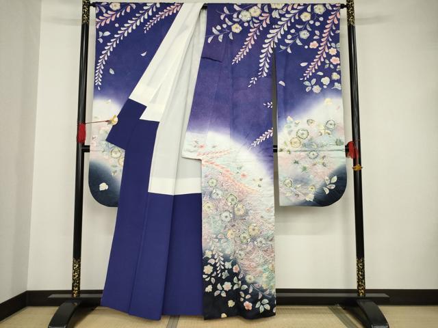 平和屋着物○白河貞雄 振袖 辻が花 絞り 舞花文 暈し染め 銀通し地