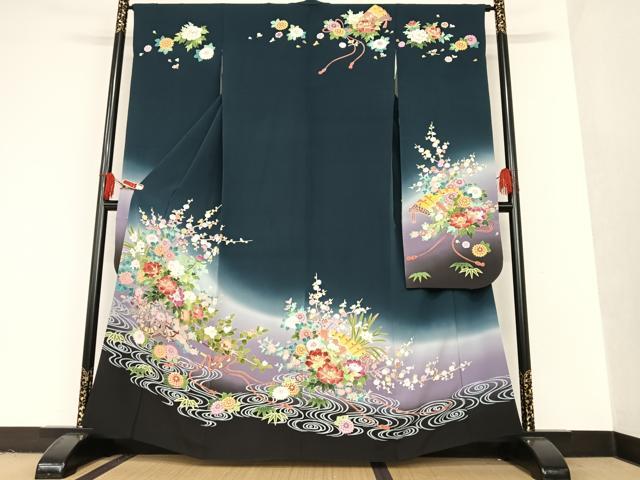 平和屋着物●十日町友禅作家　阿部佳雪　振袖　流水花車笹梅文　暈し染め　正絹　逸品　AAAT0215zg