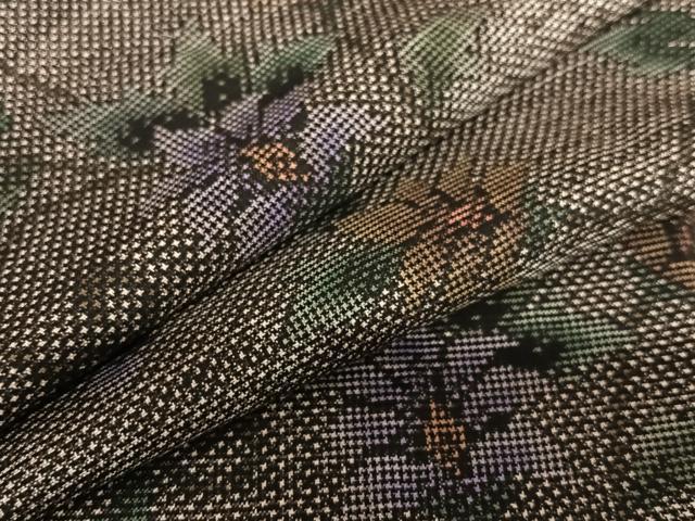 平和屋着物●本場大島紬　泥染め　7マルキ　花唐草文　正絹　逸品　未使用　AAAT0619zg