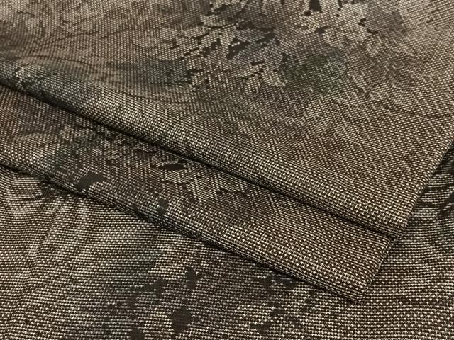 平和屋着物●本場大島紬　泥染め　9マルキ　草花文　正絹　逸品　AAAT0631zg