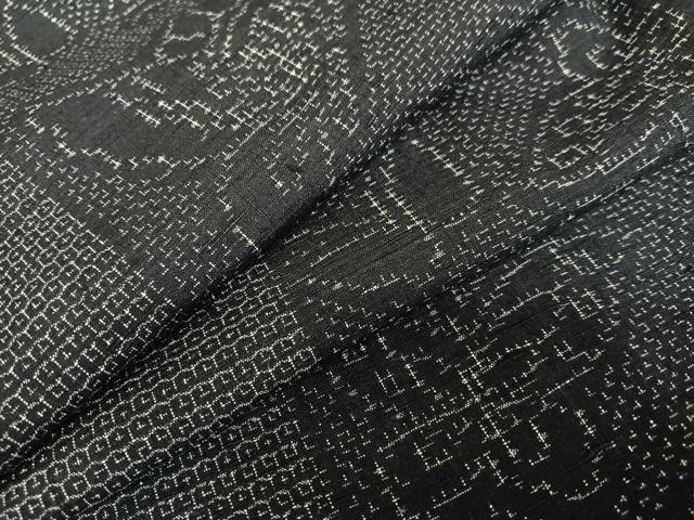 平和屋着物●結城紬　80亀甲　舞蝶間道　黒地　やまと誂製　正絹　逸品　AAAT0648zg