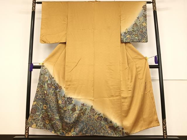 平和屋着物●染色作家　斉藤三才　訪問着　更紗花蝶文　暈し染め　金彩　正絹　逸品　未使用　AAAT3014np