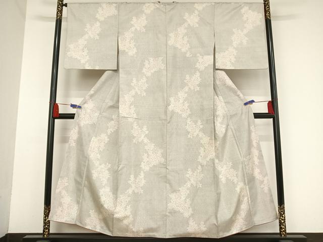 平和屋着物●本場大島紬　白大島　120亀甲　草花文　正絹　逸品　AAAU0116np