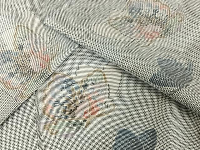 平和屋着物●都喜ヱ門　本場大島紬　白大島　７マルキ　総絣　舞蝶文　藤絹織物謹製　正絹　逸品　未使用　AAAU0141np