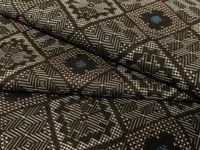 平和屋着物●本場大島紬　龍郷絣　花菱文　正絹　逸品　AAAU8004zg