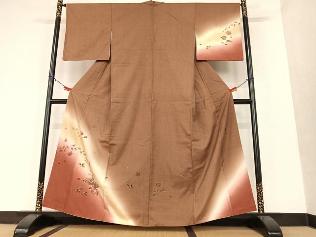 平和屋着物●訪問着　作家物　紬地　舞花文　暈し染め　金彩　正絹　逸品　AAAU8123zg