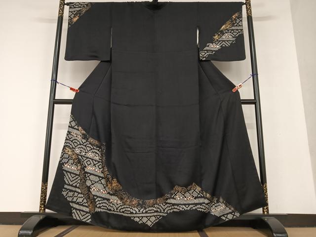 平和屋着物●訪問着　絞り　刺繍　草花文　黒地　金彩　正絹　逸品　AAAU8449zg