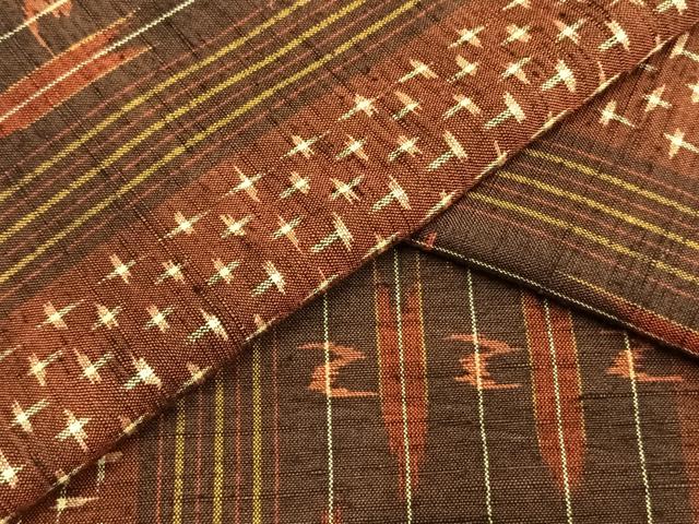 平和屋着物▽上質な紬　単衣　十字絣間道　正絹　逸品　AAAU8607fy