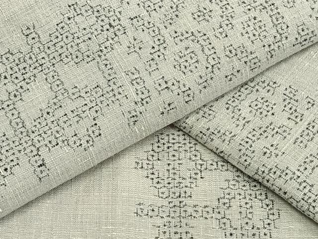 平和屋着物▽結城紬　奥順　はたおり娘　単衣　100亀甲　割付文　正絹　逸品　AAAV2826fy