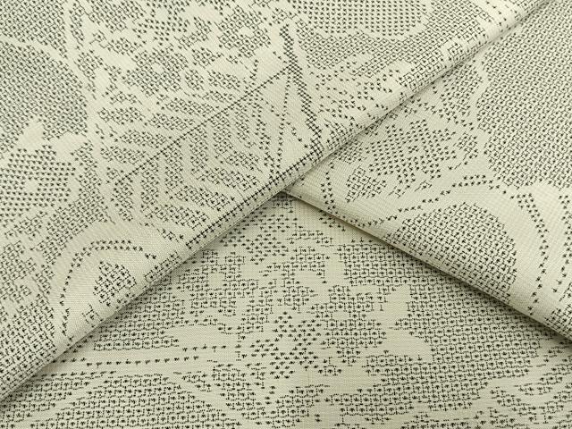 平和屋着物▽本場大島紬　単衣　白大島　120亀甲　風景草花文　正絹　逸品　AAAV2834fy
