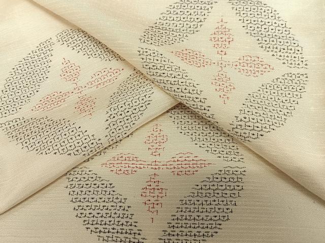 平和屋着物●結城紬　80亀甲　花七宝文　正絹　逸品　AAAV7207zg