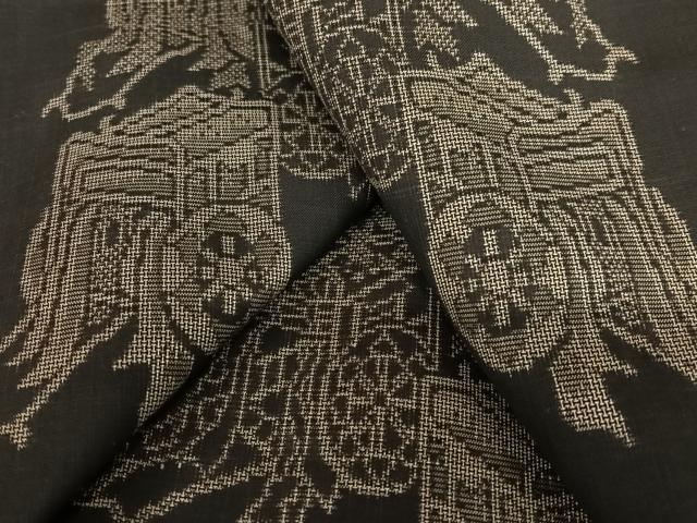 平和屋着物●本場大島紬　9マルキ　地空　御所車文　正絹　逸品　AAAV7345zg