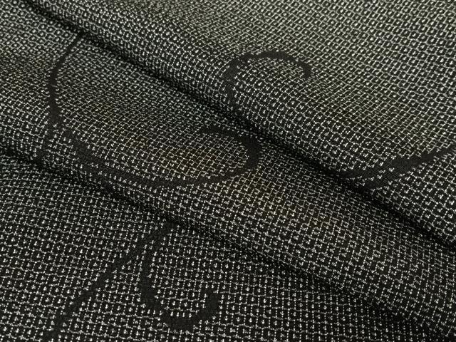 平和屋着物●本塩沢　110亀甲　唐草文　黒地　正絹　逸品　AAAV7347zg