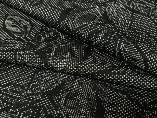 平和屋着物●本場大島紬　7マルキ　枝葉文　黒地　正絹　逸品　未使用　AAAV7389zg