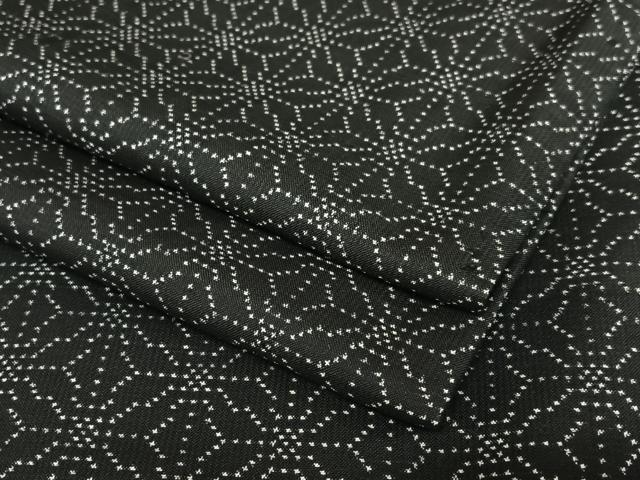平和屋着物●本場大島紬　7マルキ　麻の葉文様　黒地　正絹　逸品　AAAV7390zg