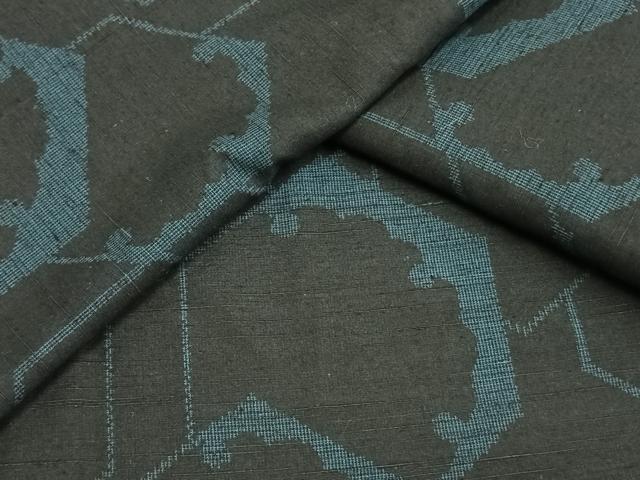 平和屋着物▽上質な紬　単衣　亀甲文様　黒地　正絹　逸品　未使用　AAAV8456fy