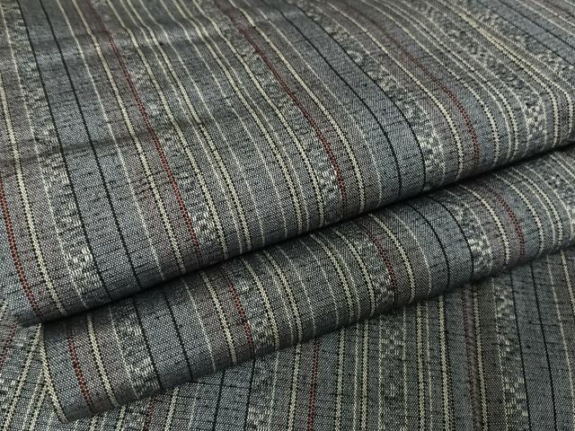 平和屋着物●上質な紬　花織　間道　胴抜き仕立て　正絹　逸品　AAAV9159np