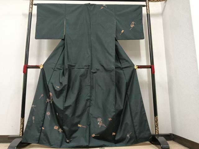 平和屋着物●訪問着　刺繍　玩具文　百入茶色　正絹　逸品　AAAW0009ph