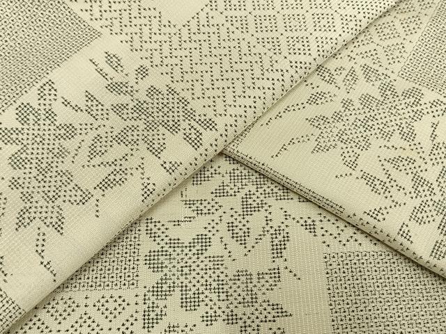 平和屋着物▽本場大島紬　単衣　白大島　120亀甲　色紙草花文　正絹　逸品　未使用　AAAW1758fy