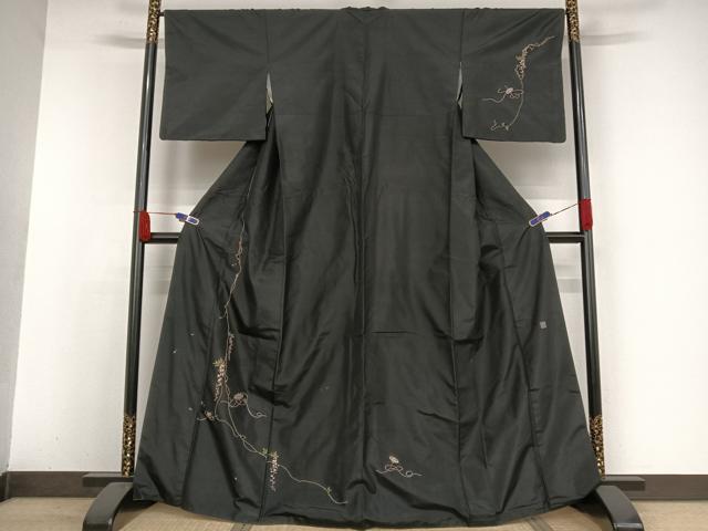 平和屋着物●総刺繍　訪問着　紬地　独楽　藤花房　黒地　正絹　逸品　AAAW4127np