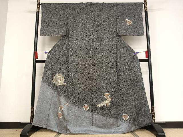 平和屋着物●訪問着　双鳥花丸文　たたき染め　黒地　金彩　正絹　逸品　AAAW4389np