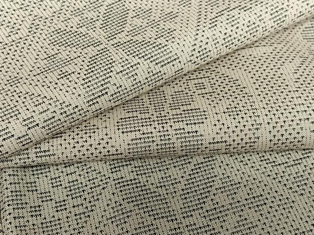 平和屋着物●本場大島紬　白大島　カタス7マルキ　草花間道　正絹　逸品　AAAW9173zg