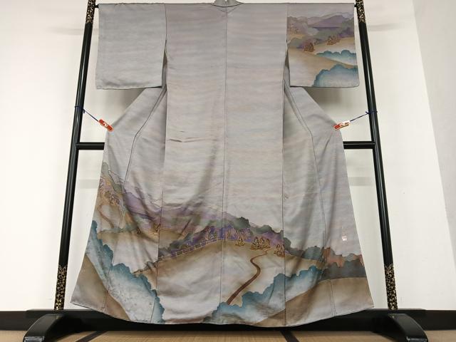 平和屋着物●染色家　岸上純平　訪問着　遠山重ね風景文　暈し染め　金彩　正絹　逸品　AAAW9215zg