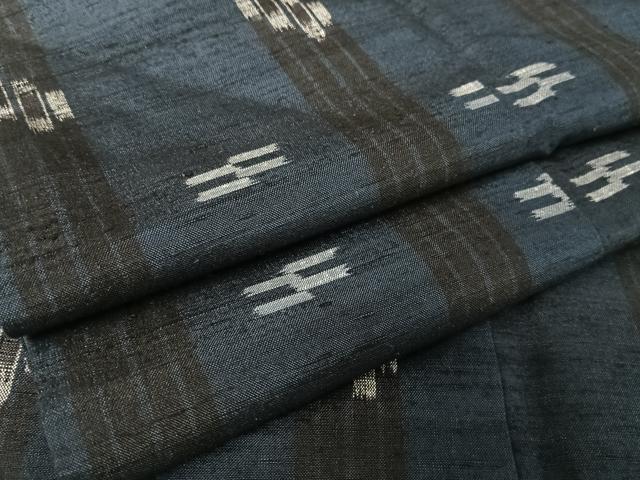 平和屋着物●本場琉球紬　正絹　逸品　AAAX0227np